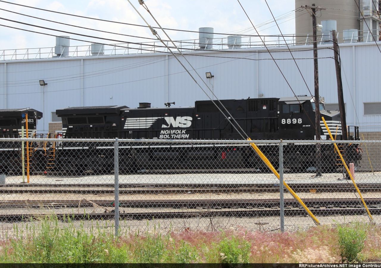 NS 8898
